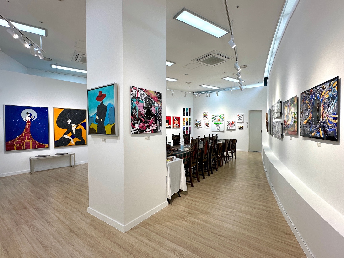 2025 갤러리 몸 4인4색 전시 inner pop 가상갤러리 보기